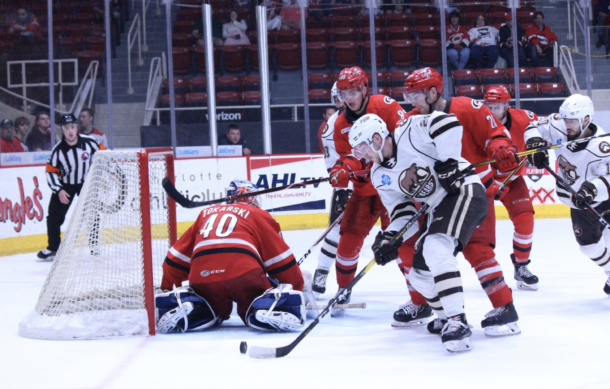 Checkers Beat the Bears in Game 1